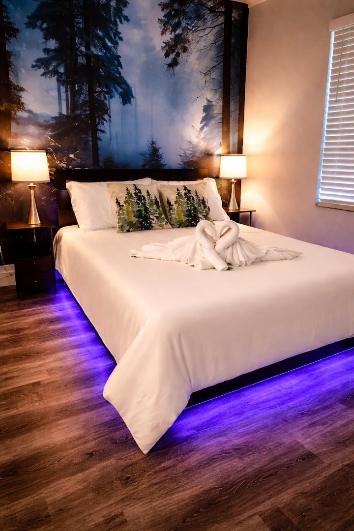 Calm Luxury Living 1br Retreat Pool/hot Tub Wifi - Reno, NV