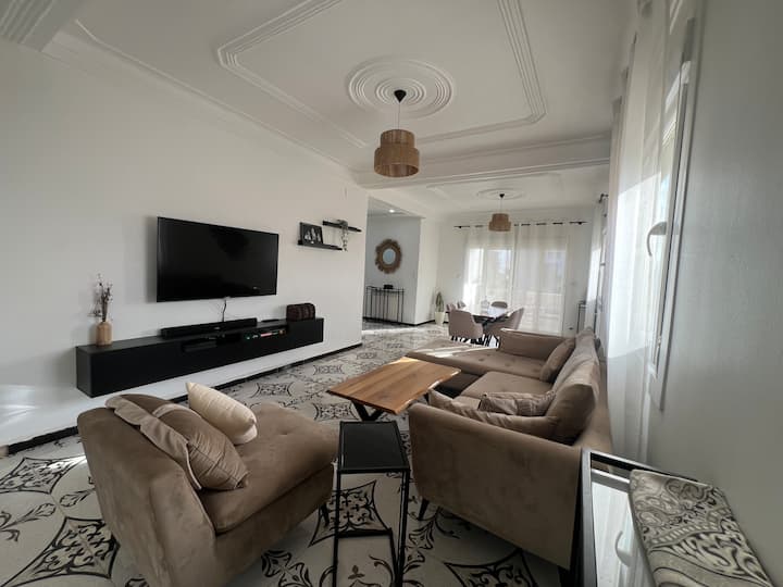 F4 Dans La Villa Familiale Le Joli Cœur - Draria - Algiers [El Djazaïr]