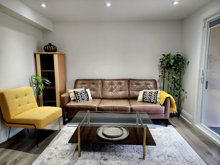 Pleasure Place - Oshawa