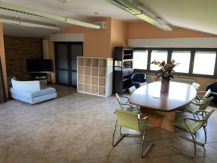 Ampio Bilocale A Rovetta (Bg) - Cerete