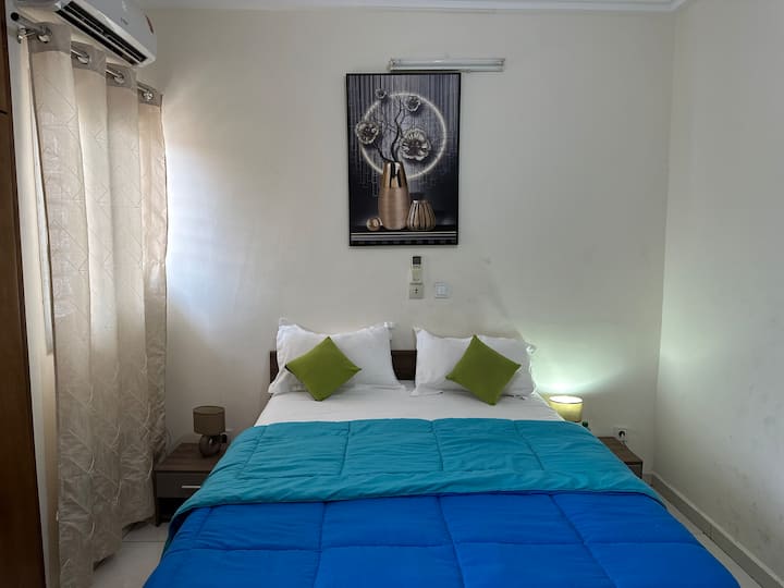 Charmante Petite Villa Duplex à Cocody - Abidjan