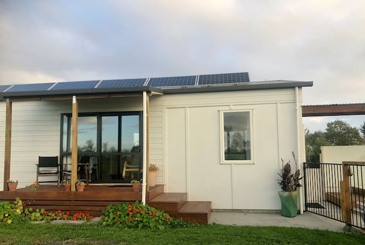 Clover Cottage Organic Farmstay - Ngatea