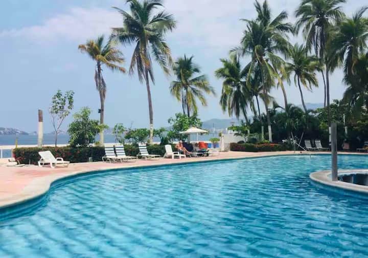 Beachfront Suite En El Corazón De Acapulco - Acapulco