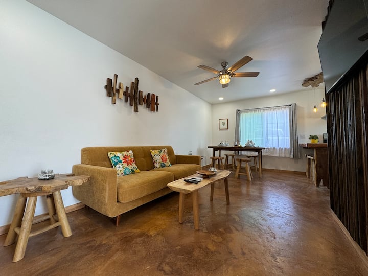 Brand New Guesthouse In Ontario-king Size Bedroom - Claremont, CA