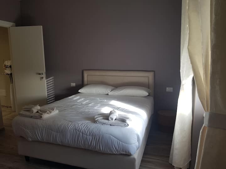 Via Mameli 12,camera 5 Il Top Come In Albergo - Cagliari
