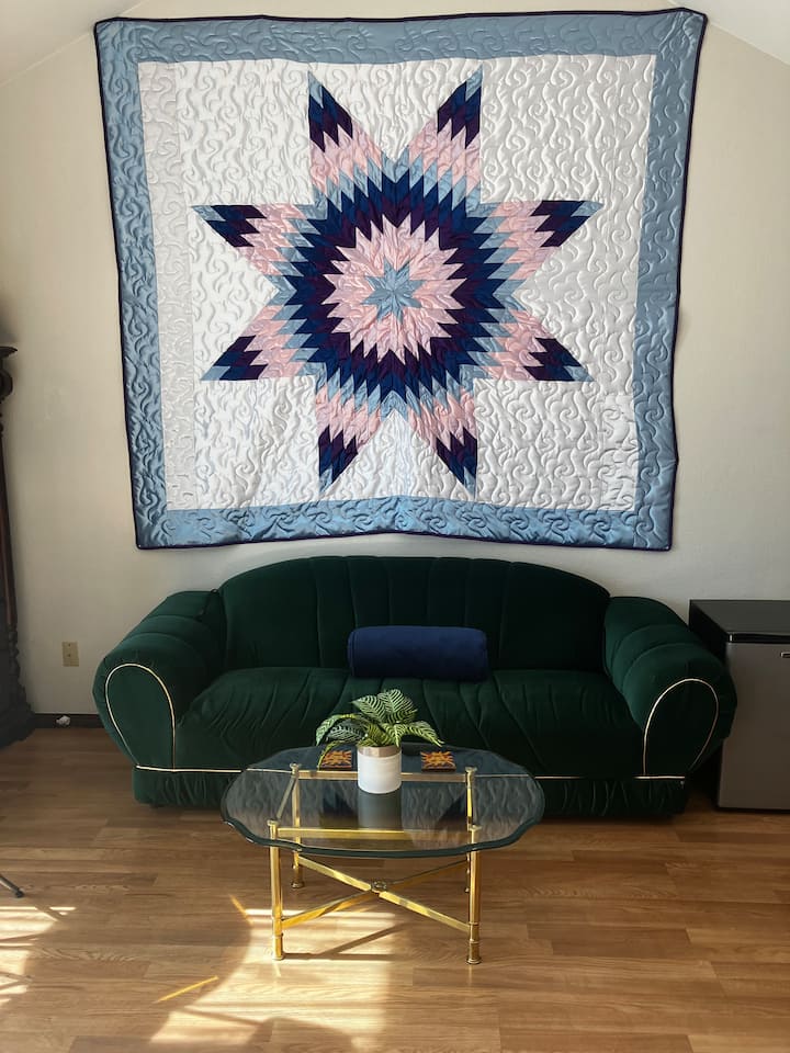 Private Mountain View Basecamp - Longmont, CO