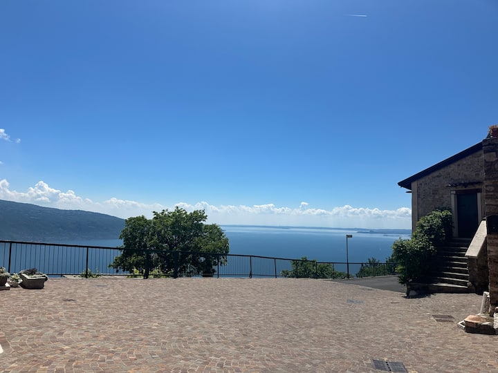 Il Piccolo Rustico - Panoramic Views - Gargnano - Pai