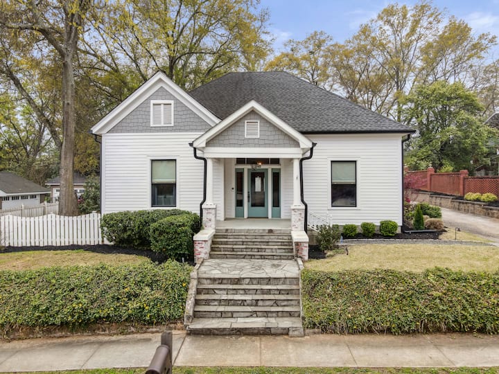 Historic Mystic Falls Home! - Covington, GA
