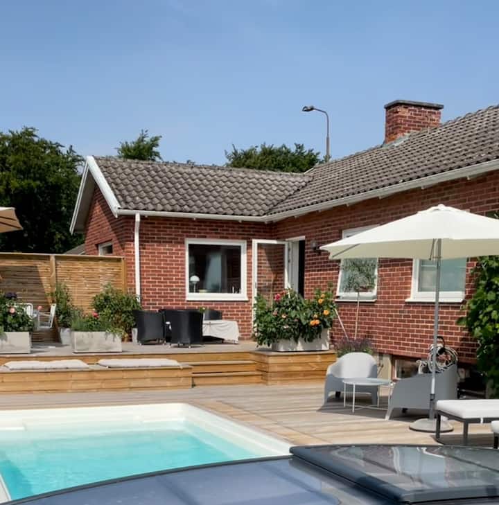 Trevligt Hus Med Pool Nära Eurovision - Malmö