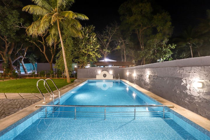 Siv Vilas | Pvt Pool | Lift | Rooftop | North Goa - Goa