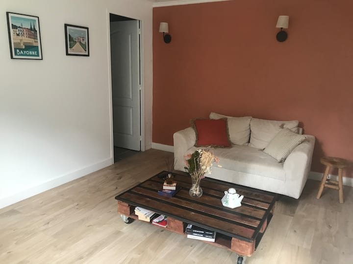 Maisonnette Cosy & Confortable Au Centre De Salies - Salies-de-Béarn