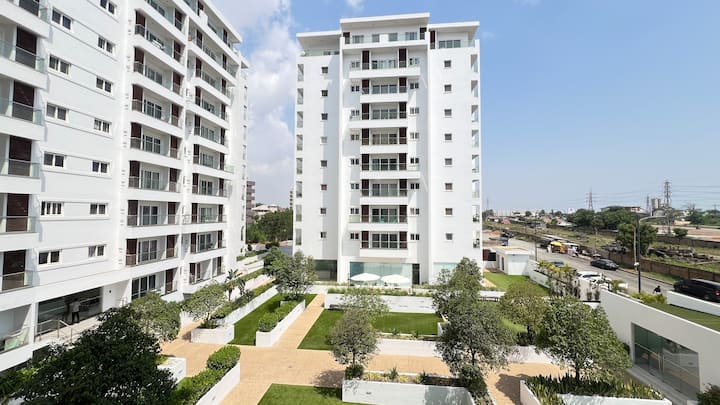 Homey & Spacious 2 Bedroom Apt Near Accra Mall - Accra