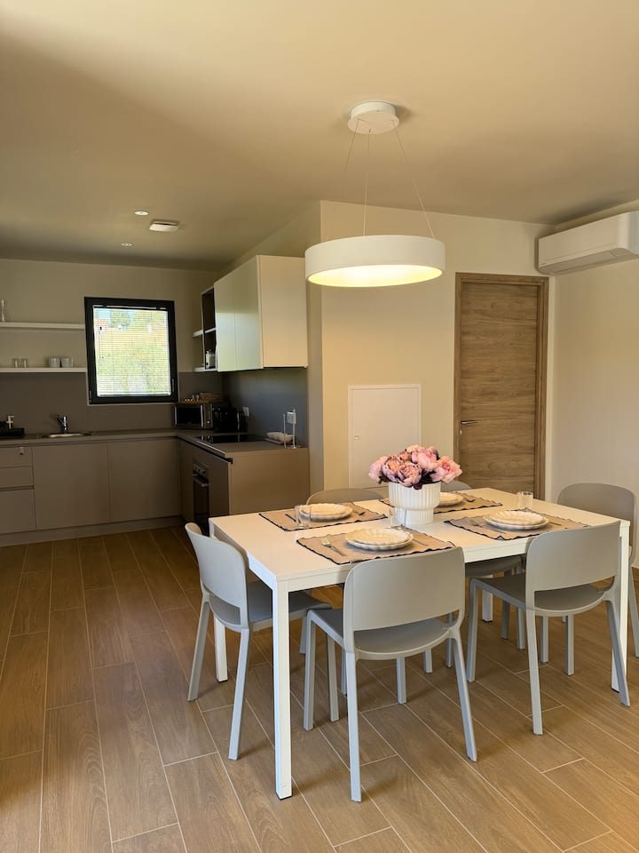 Appartement Spacieux 6p à 800m Centre St Florent - Saint-Florent