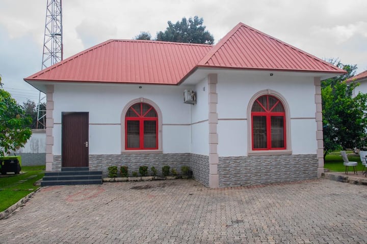 1 Bedroom Bungalow In Alalubosa Gra - Ibadan