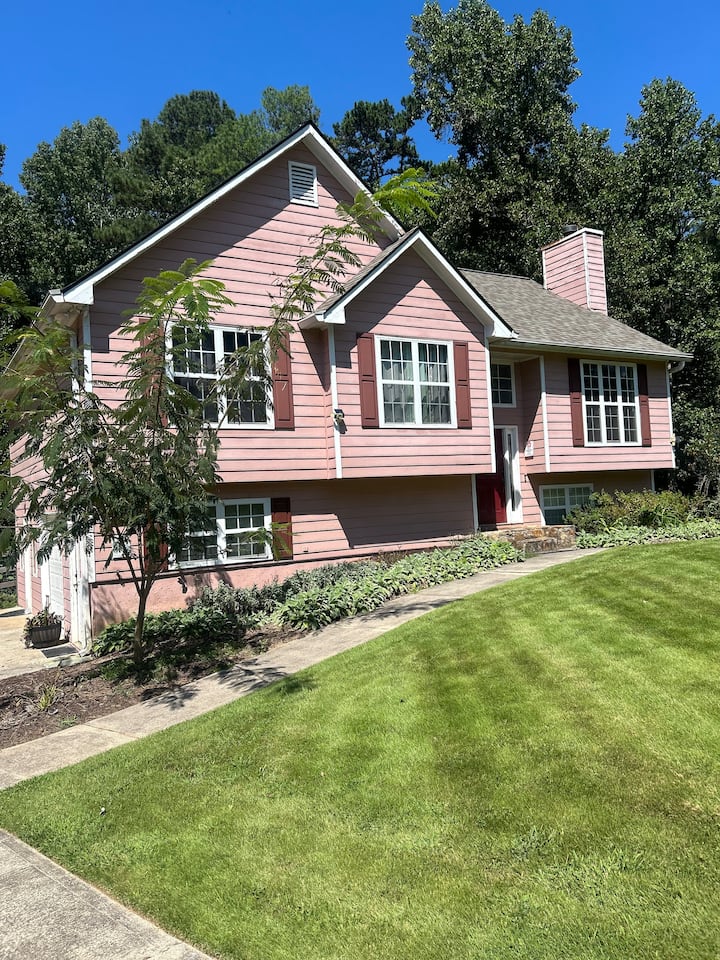 Casa Acworth Duplex Home - Acworth, GA