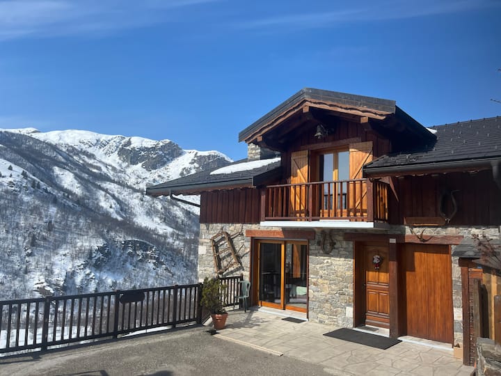 Chalet 18 Personnes 8 Chambres (3 Vallées) - Les Menuires, Fransa