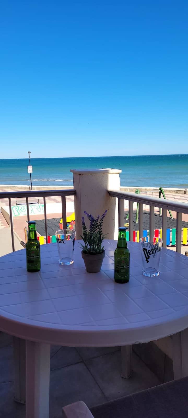 Apartamento En Primera Línea - El Perelló