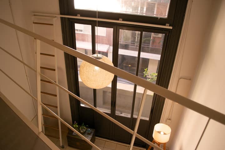 Duplex Con Balcón En Recoleta - Buenos Aires