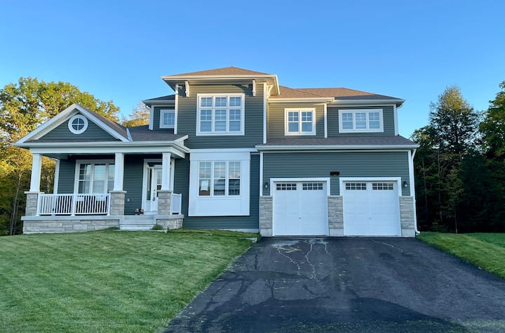Perfect Getaway In Muskoka 5br/4.5bt - 브레이스브릿지