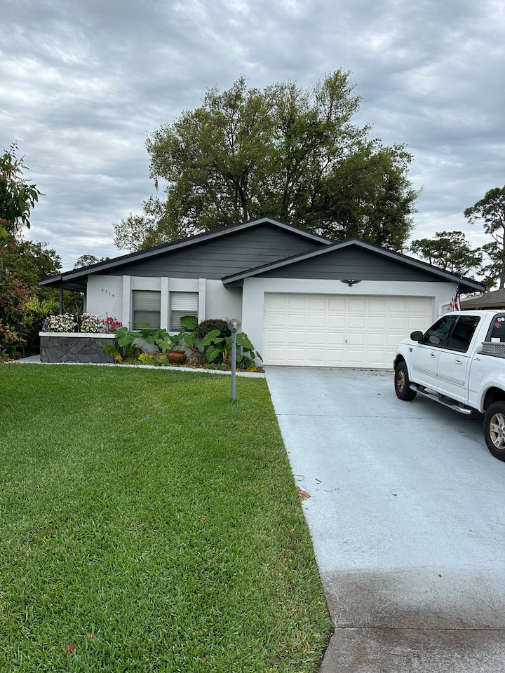 Welcome Snow Birds 2bed/2bath House 3-4 Month Rent - Sebring, FL