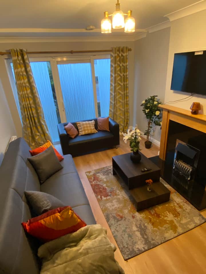 Clean Dublin Apartment (4 Guests) - Celbridge