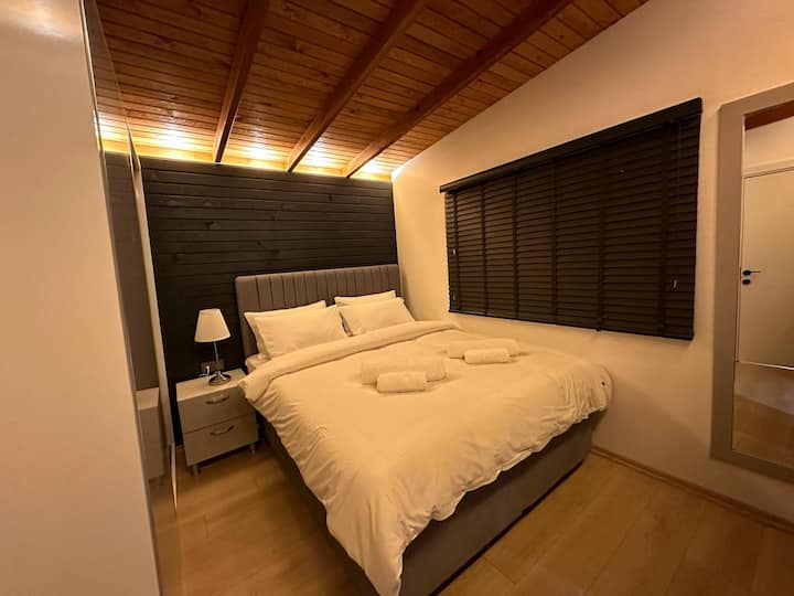 Olimpos Tavuskuşu Delux1
Olimpos ÇıRalı - Çıralı