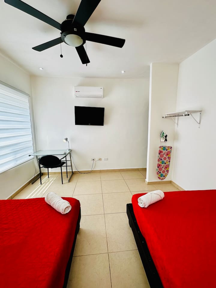 Queen House - Ciudad Apodaca