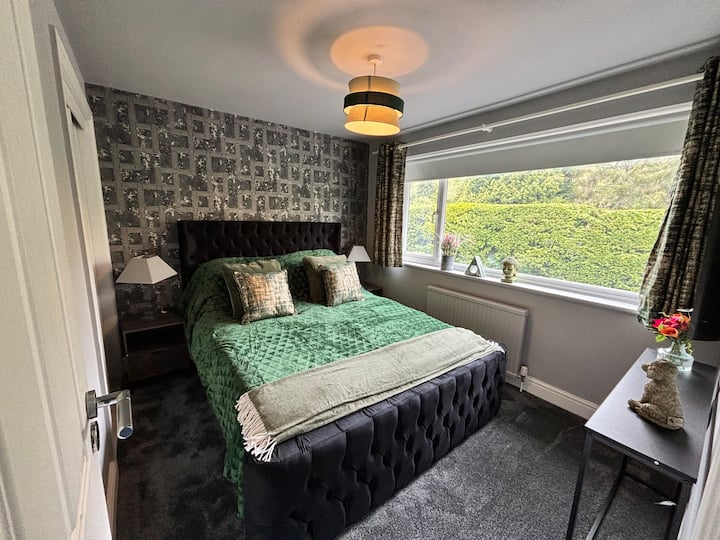 The Bainden, Private Hot Tub All Year Round 2bed - Crowborough