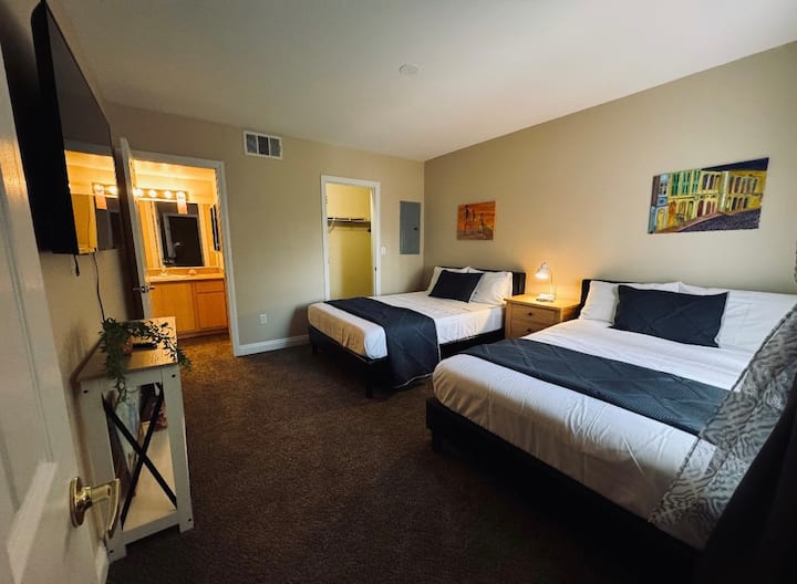 Cozy Apartment Near All Lv Action. - Las Vegas, NV