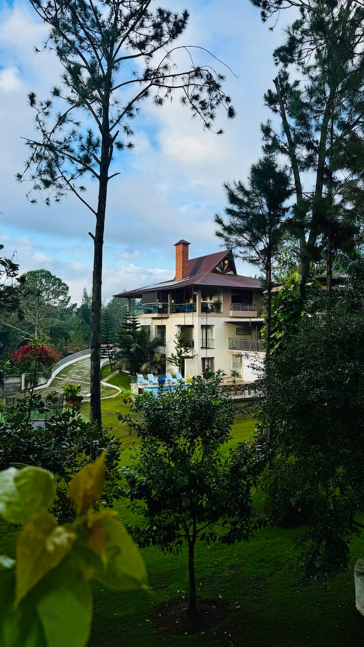 Gran Merys Village Jarabacoa. Piscina Y Cocinera. - Jarabacoa