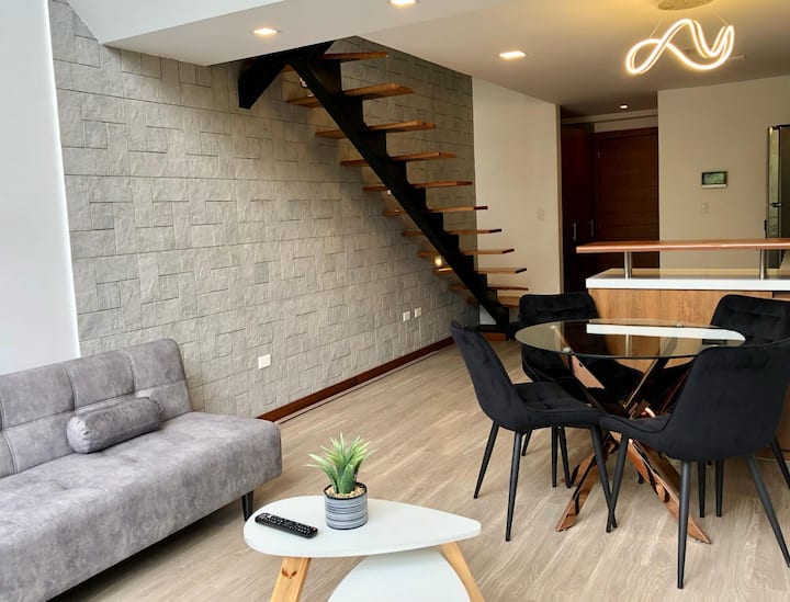 Loft Moderno Con Hermosa Vista - Quito