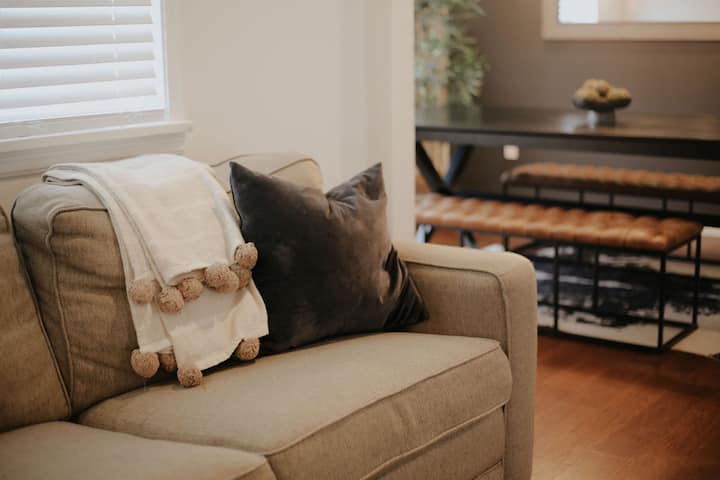 3br Home With Ac, Hot Tub + Walkable Restaurants - Wheat Ridge, CO