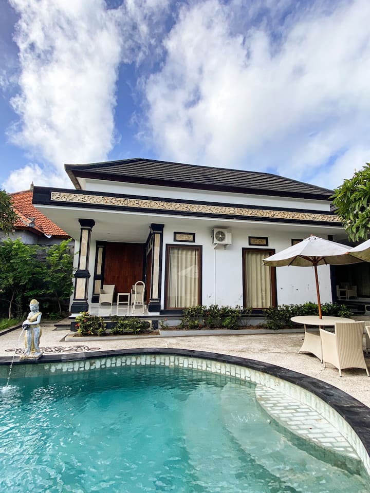 Puri Uluwatu Cottage Room 2 - Uluwatu
