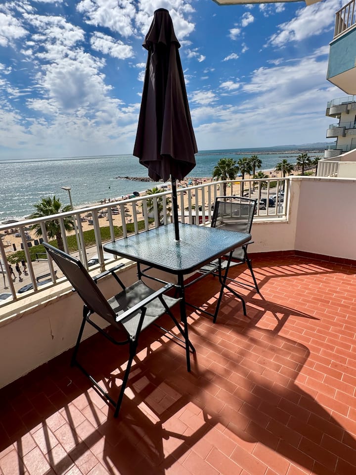 Amazing 2 Bedroom Over The Sea - Quarteira