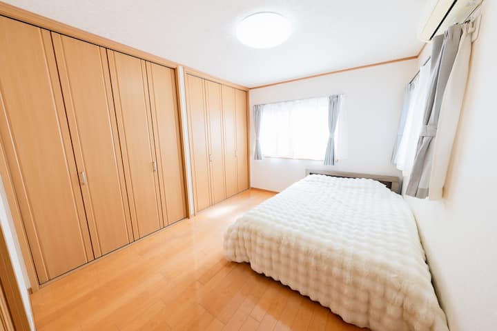 新宿徒歩圏内！100平米のモダン戸建てで贅沢な東京ステイ - Tokyo