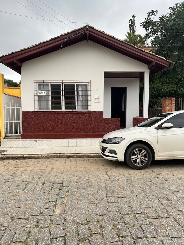 Casa Vó Ita, Alguns Passos Da Praia Central! - Garopaba