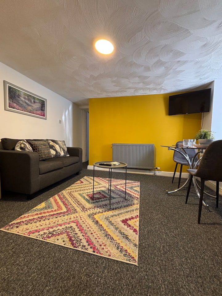 Cosy Central City Base (F6) - Manchester