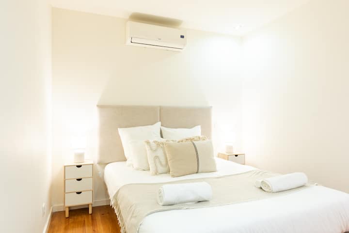 Alfama Modern Apartment- 12 - Lisbon