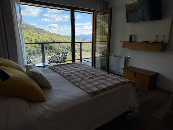 Escapada Para Dos Entre Montañas Con Vista Al Lago - San Carlos de Bariloche