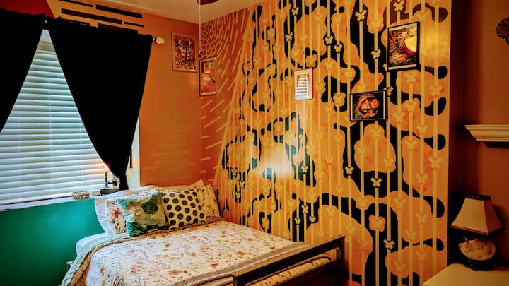Canopy @ Artbnb - St. Louis, MO