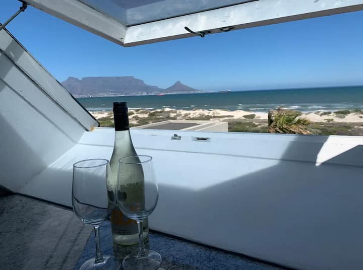 Casa Da Rae-studio Apartment @ Dolphin Beach Hotel - Parklands