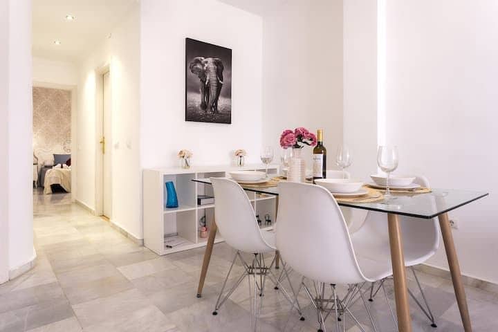 Coqueto Apartamento En El Centro De Málaga. - Málaga
