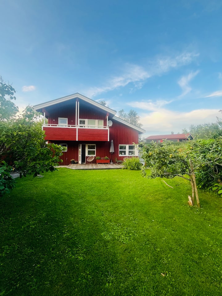 Familjevänlig Villa På Frösön - Östersund