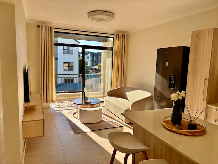 Vint-modern Residence - Randburg