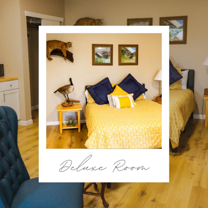 Looking For Quaint Getaway Unit #7 - Pinnacle Lake, New Florence