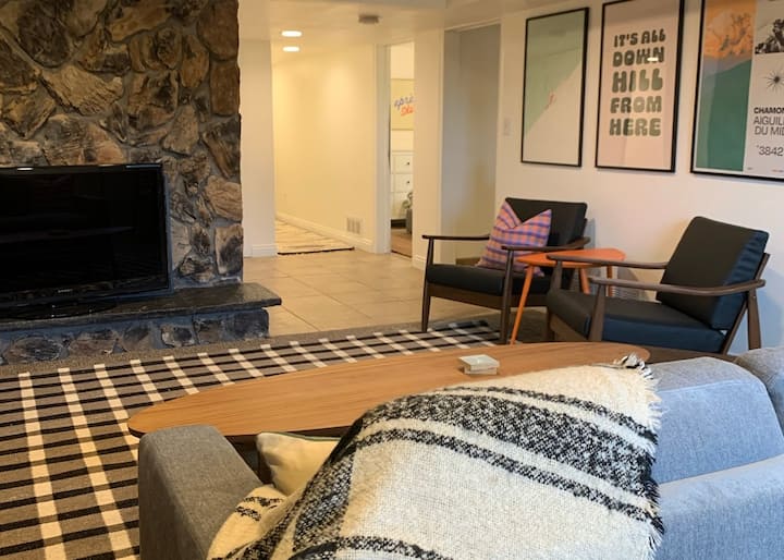 Canyon Rim Retreat - Salt Lake City, UT