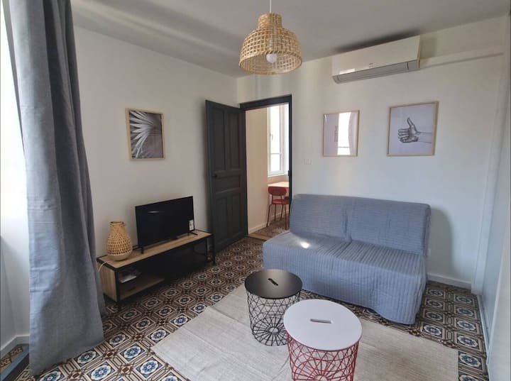 Appartement Du Marché - ibis Styles Nimes Gare Centre