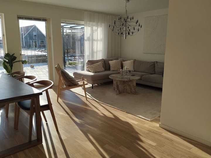 Hus 5 Min Från Tylösand, Upp Till 7 Sovplatser - Halmstad