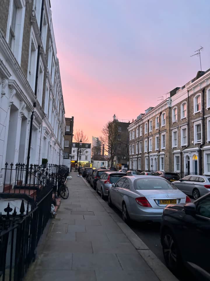 1 Bed / Studio Apartment In Chelsea - Chelsea