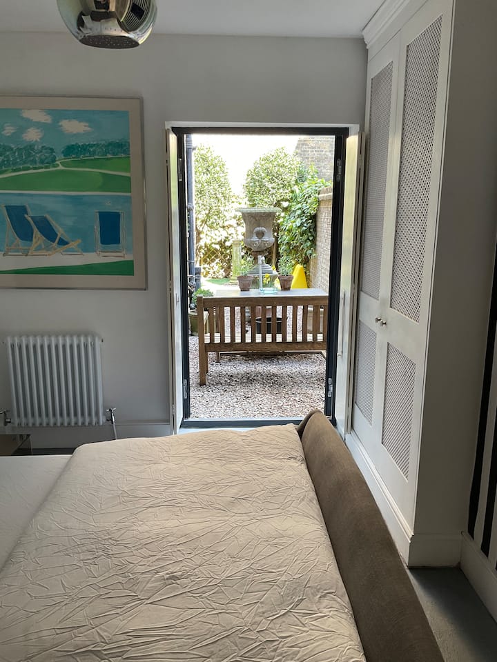Room In Garden Apartment - Kings Cross - London